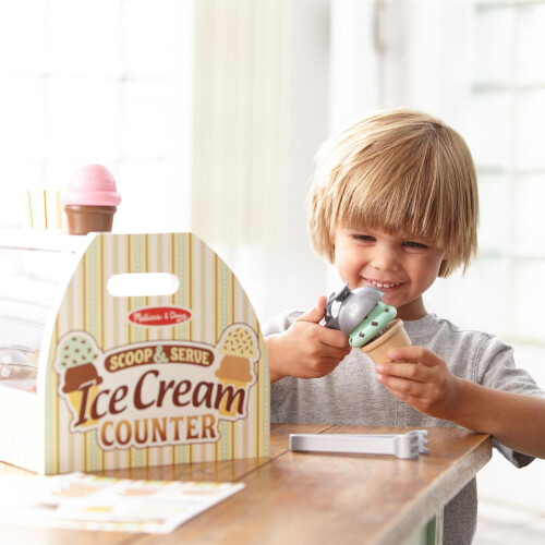 Melissa and doug scoop & serve ice cream counter store