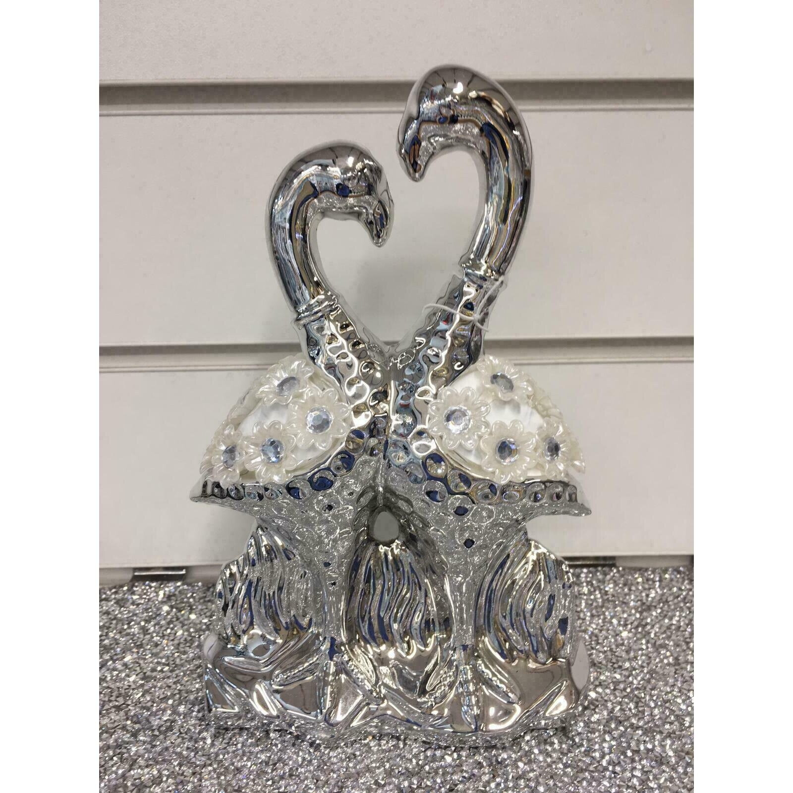 Silver Ceramic Romantic Pair of Swan decorative ornaments/Sculptures on ...
