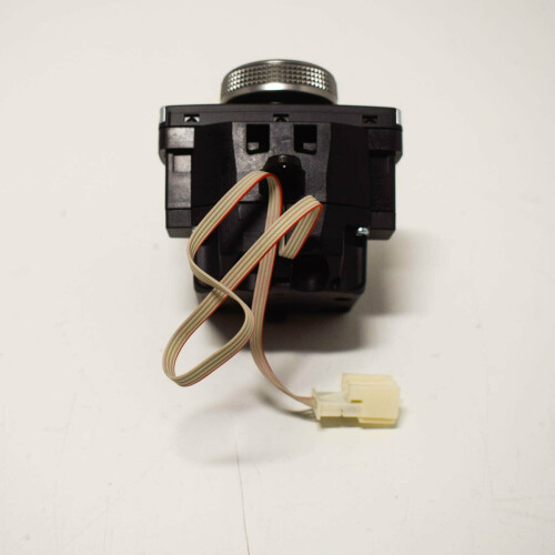 MB C W204 Center Console Sterio Control Switch A2048700579 on OnBuy
