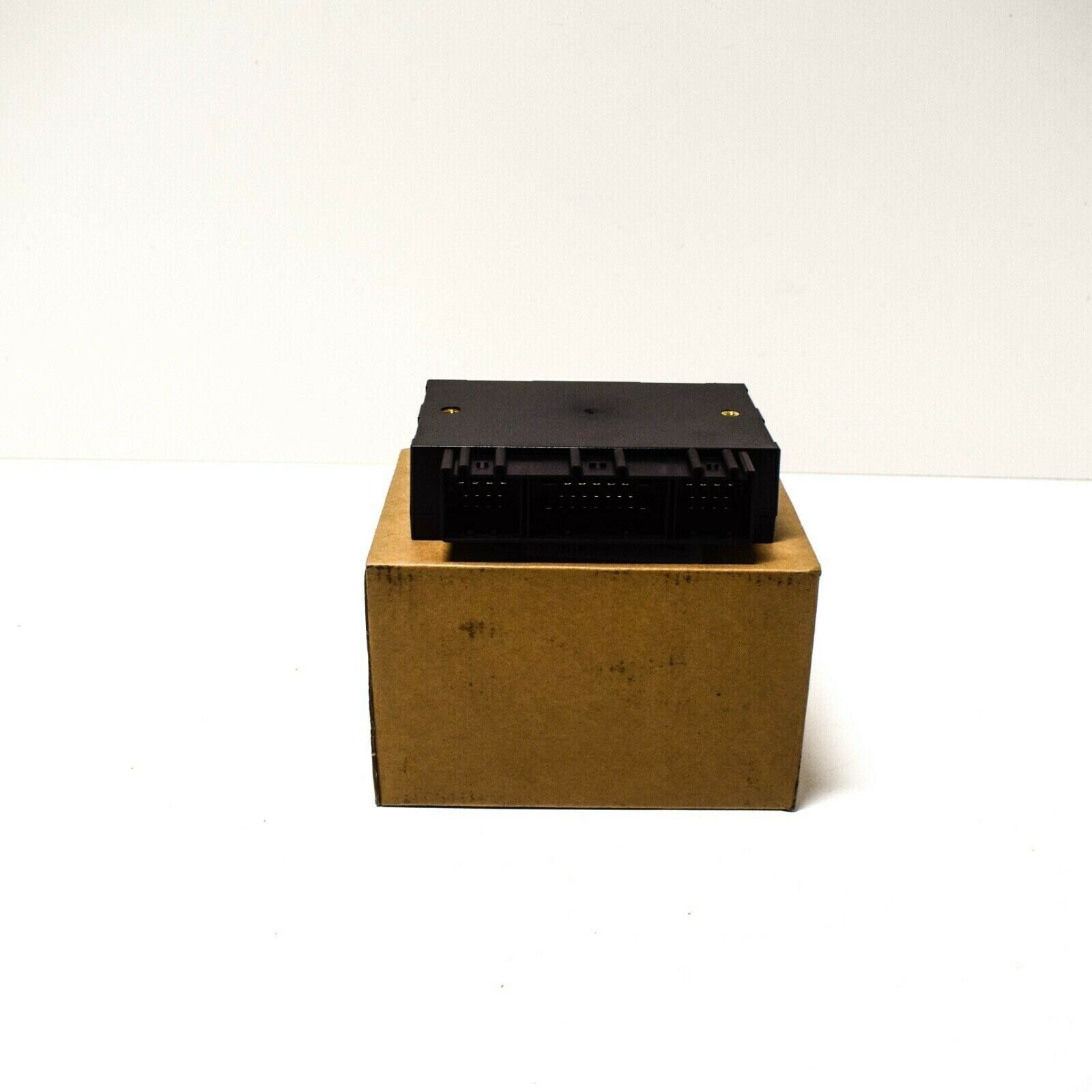 Porsche 911 997 Rear Control Module ECU 99761826008 on OnBuy