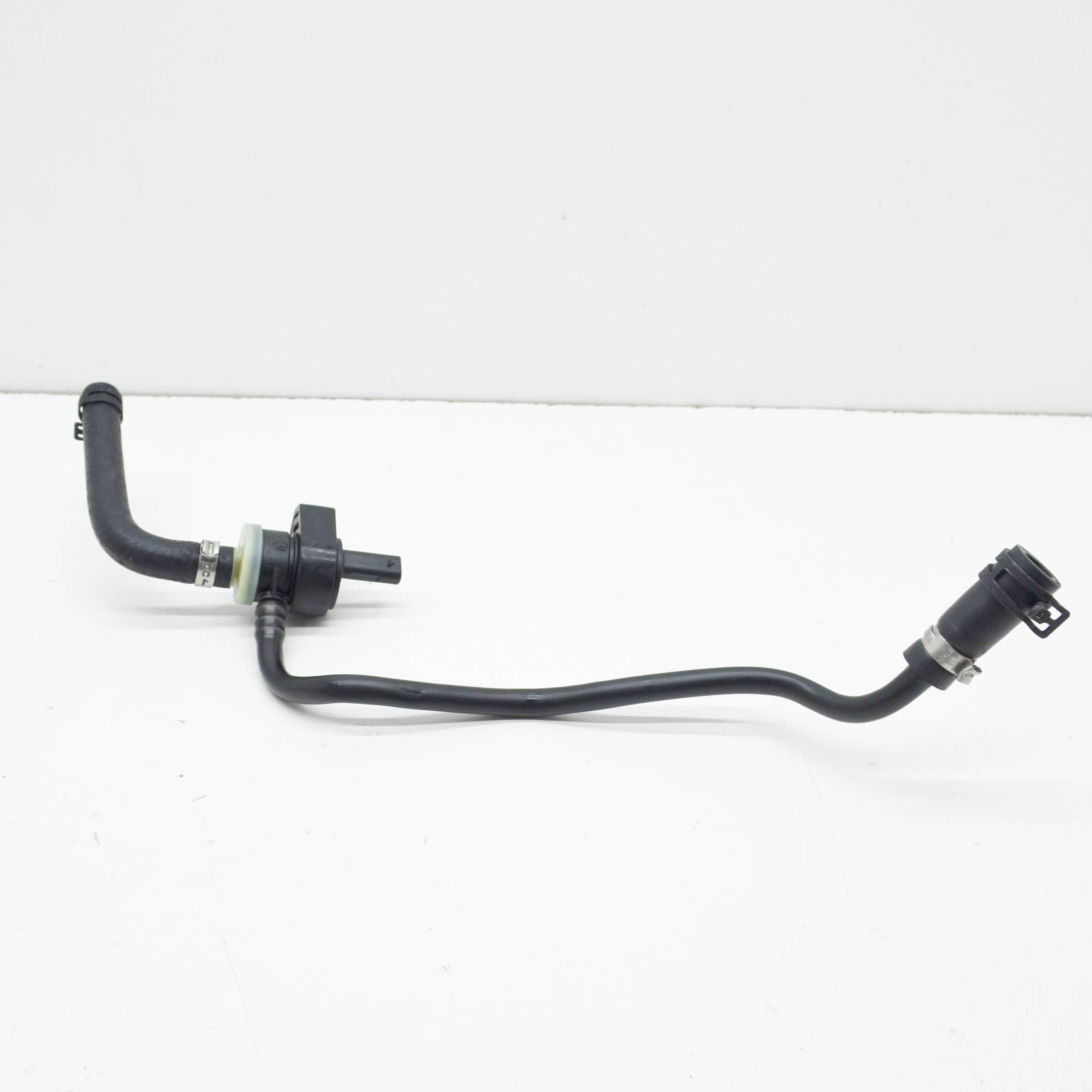 MERCEDES-BENZ C W205 Engine Breathing Vent Pipe Line A2740187201 NEW ...