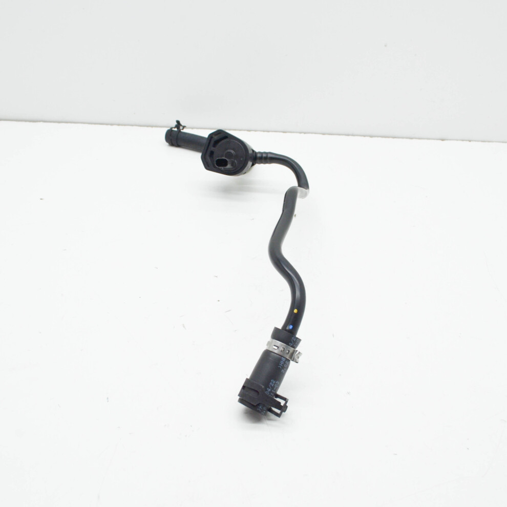 MERCEDES-BENZ C W205 Engine Breathing Vent Pipe Line A2740187201 NEW ...