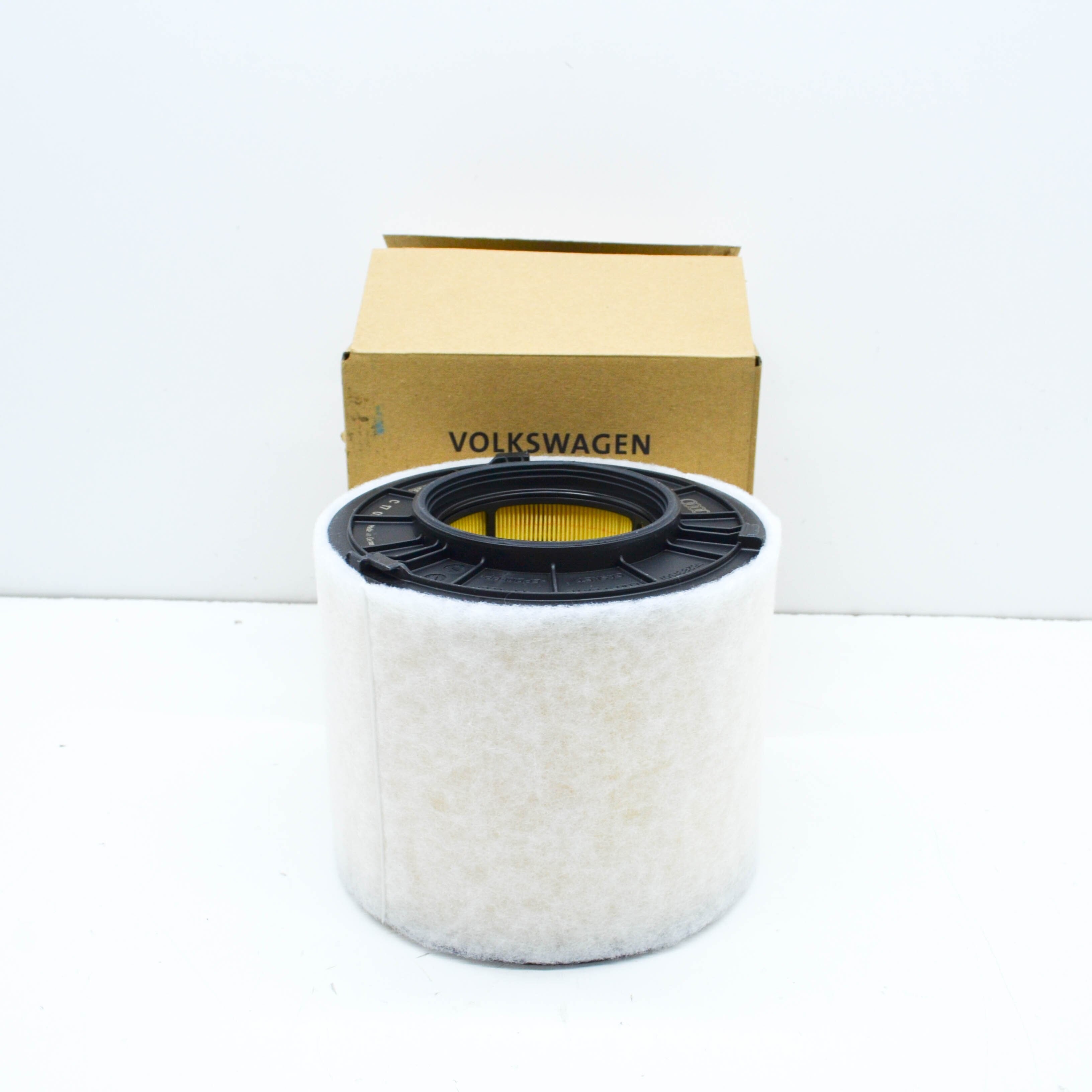 AUDI A4 B9 Air Filter Element 8W0133843 NEW GENUINE on OnBuy