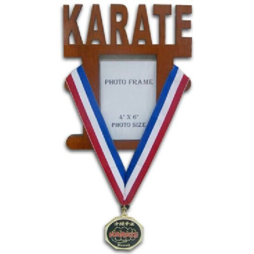 PLAYWELL WOODEN KARATE PHOTO FRAME MEDAL DISPLAY - (ITEM: 08447) on OnBuy