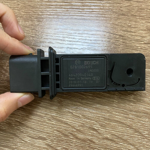 0281002695 Original Air Flow Sensor MAF for Mercedes A6420940148 on OnBuy