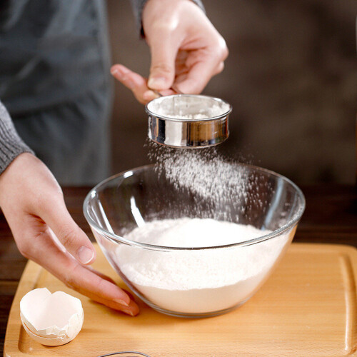 1PCS Kitchen Flour Sieve Cup Powder Sieve Mesh Kitchen Gadget For Cakes ...