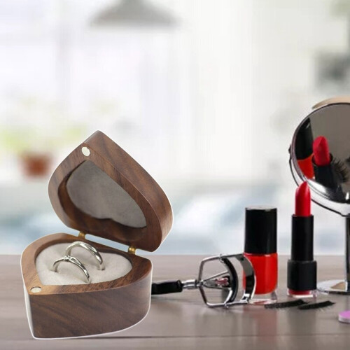 Wedding Ceremony Heart Shaped Proposal Engagement Ring Display Case ...