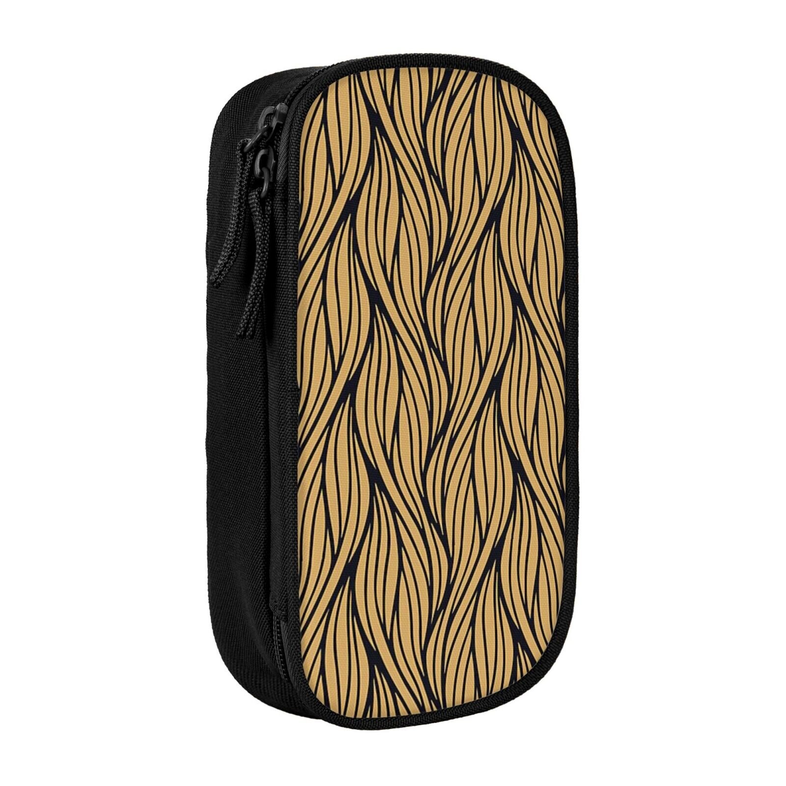 Pencil Case Hand Drawn Organic Growth Vine Root Hair Seamless Pattern ...