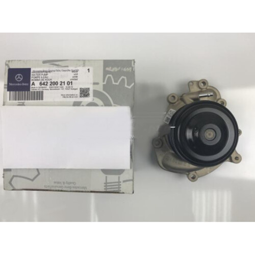MERCEDES-BENZ E Cabrio A207 Engine Water Pump A6422002101 NEW GENUINE ...