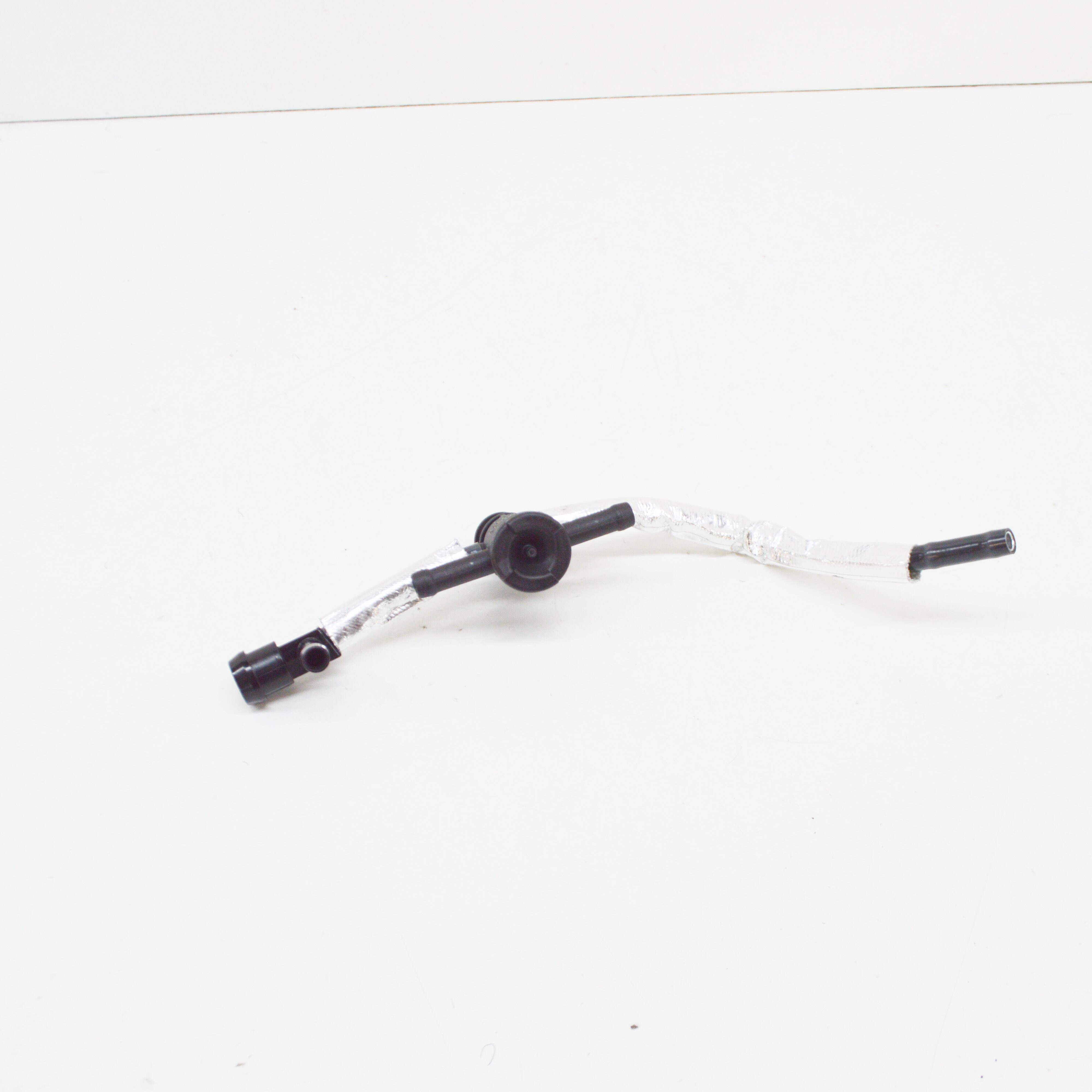 AUDI A4 Avant B8 Rear Engine Coolant Pipe 059121086AH NEW GENUINE on OnBuy