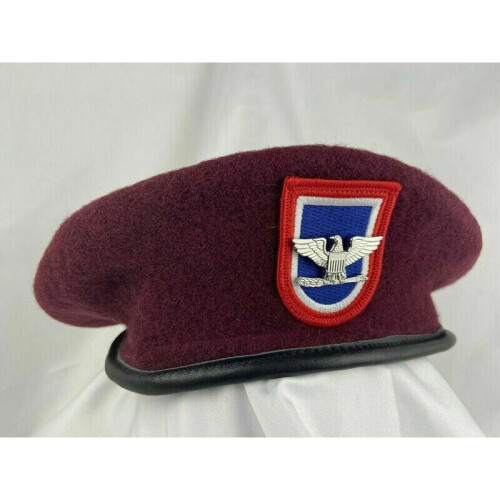 Us Army 82nd Airborne Division Red Beret Colonel Eagle Insignia ...