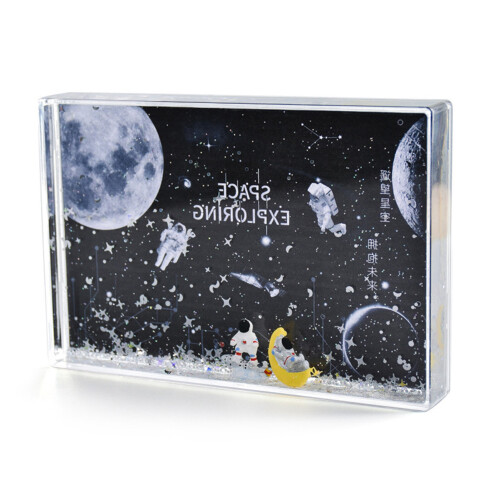 Liquid Photo Frame Astronaut Spaceman Desktop Photo Holder With Snow ...