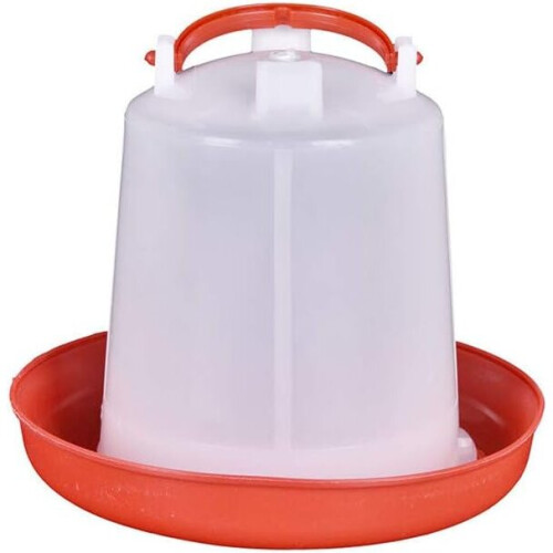 Plastic chicken tank feeding tank, equipped with water feeding tools ...