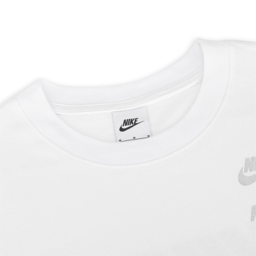 Nike Sportswear Standard Issue T-Shirt White on OnBuy