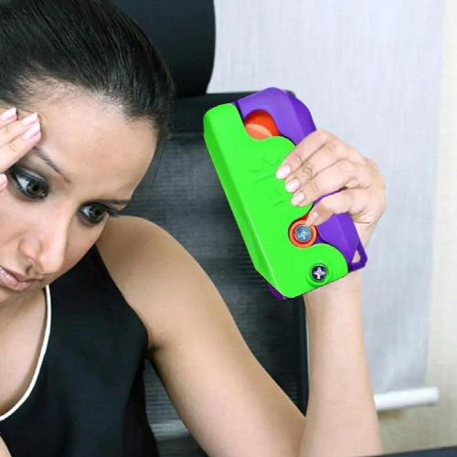 Gravity Fidget Toy Light-Up Retractable Toy Knives 20Cm Fidget Sensory ...