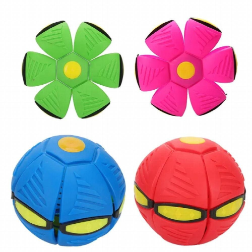 Outdoor Magic Flying Saucer Deformed Ball Treading Ball with Light ...
