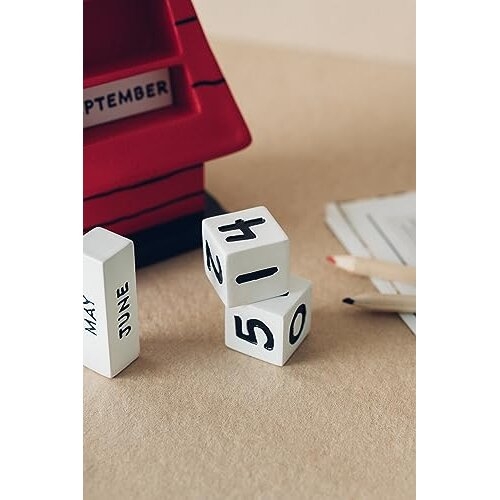 Snoopy Doghouse Perpetual Calendar | Flip Calendar | Snoopy Calendar ...