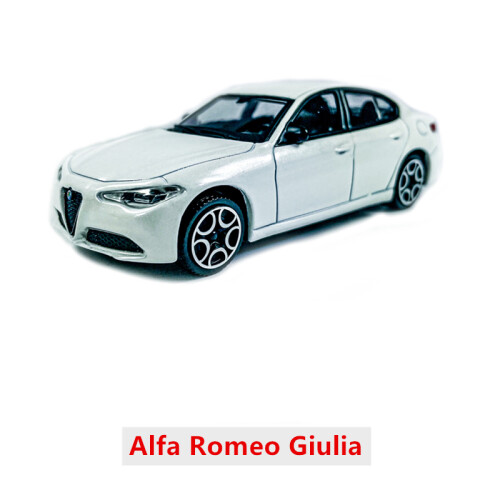 (Alfa Romeo Giulia) 1:43 Ford Renault Alpha alloy super toy car Die ...