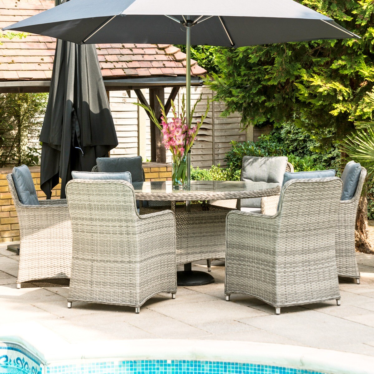 Hampton Rattan 6 Seat Dining Set in Champagne with 3m Parasol and Base ...