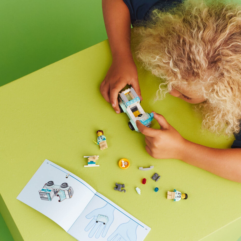 LEGO City Vet Van Rescue 60382 Toy Animal Ambulance Learning Toy ...