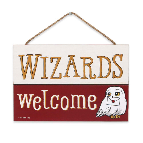 Open Road Brands Harry Potter Wizards Welcome Hanging Wood Wall Decor ...