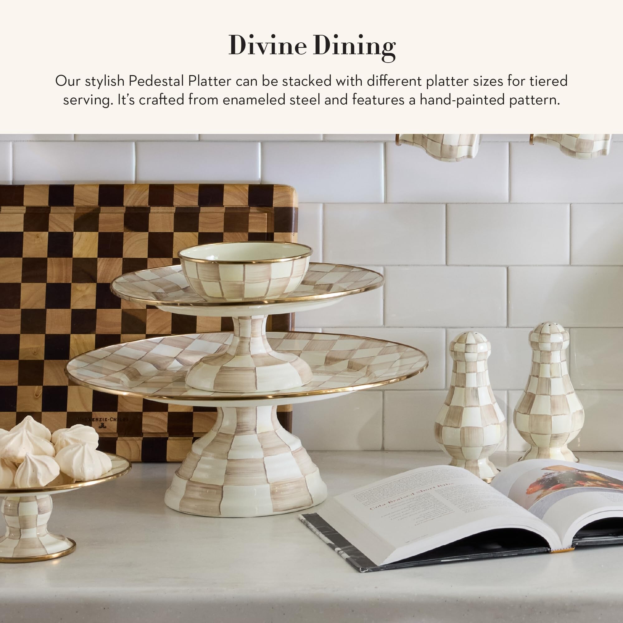 Plateau g teau rond en mail MACKENZIE-CHILDS, petit format, carreaux moka bruns et blancs on OnBuy