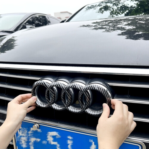 (Motif en fibre de carbone - Arrière 2018-2020) AUDI Q5 Logo 4 anneaux ...