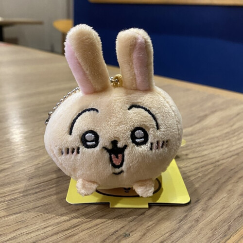 (Usagi Hanging)Usagi Chiikawa Hachiware Momonga posture couchée dessin animé peluche pendentif ...
