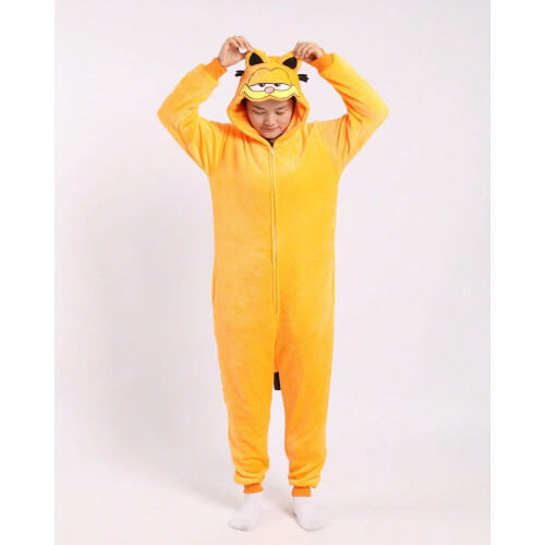(Garfield onesie, 110) Sonic, Bluey, Captain America anime two ...