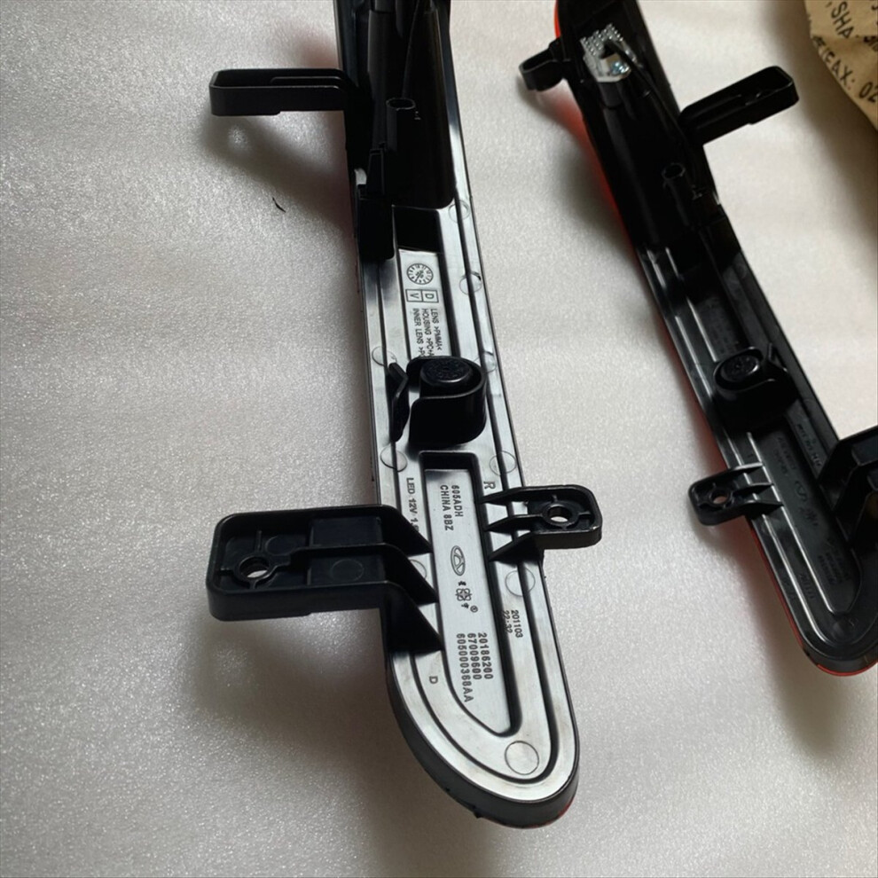 Rear Bumper Brake Light Parking Warning Reflector Taillight for 8 PLUS ...