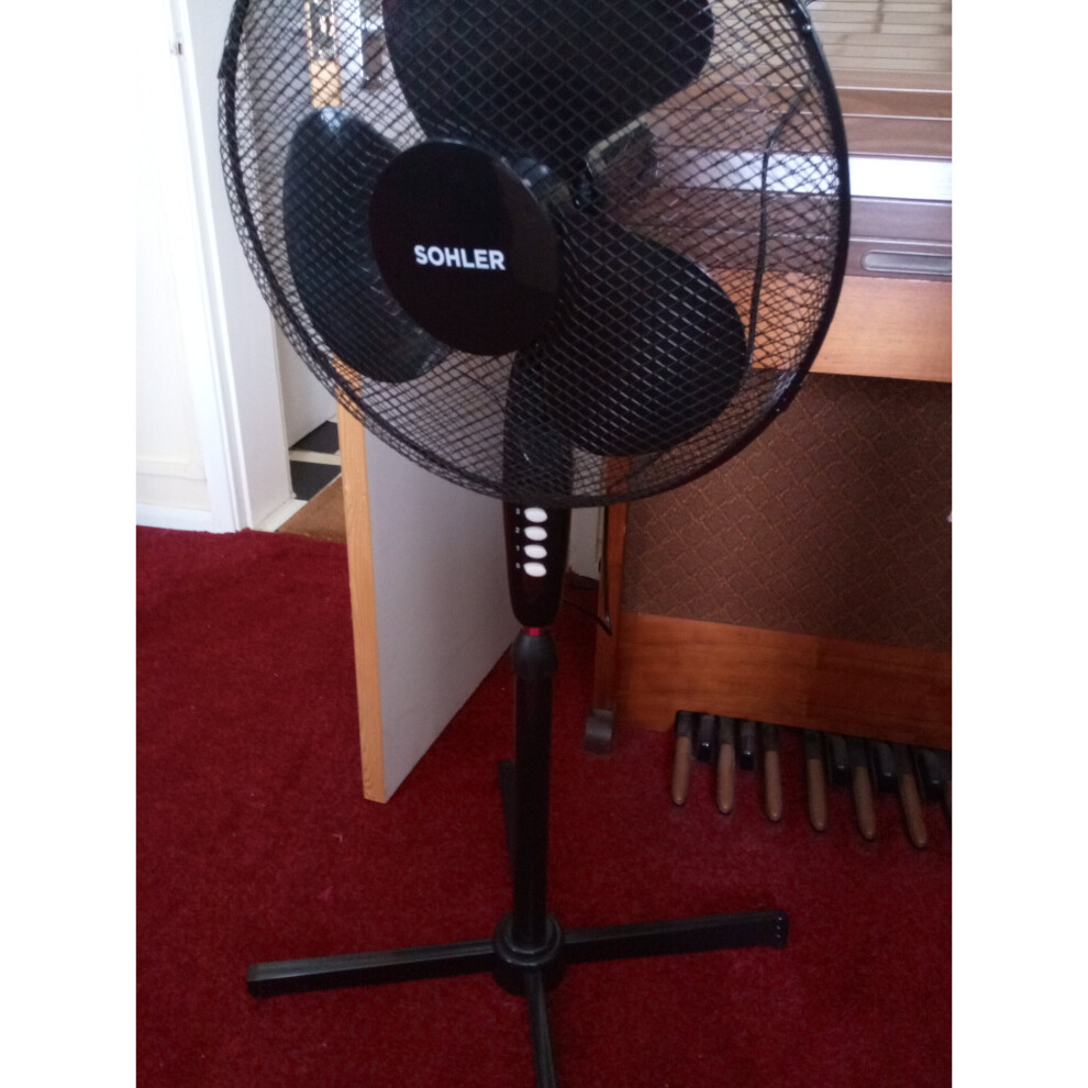 Sohler Black 16" Three-Speed Standing Oscillating Pedestal Fan on OnBuy